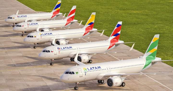 Latam pinta aviones con colores nacionales de países que la integran ...